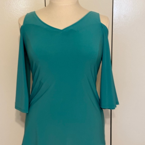 Coco Bianco | Tops | Coco Bianco Top Cold Shoulders | Poshmark